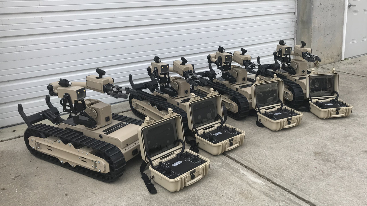 HD2-S Mastiff - Heavy-duty Support Robot by SuperDroid Robots